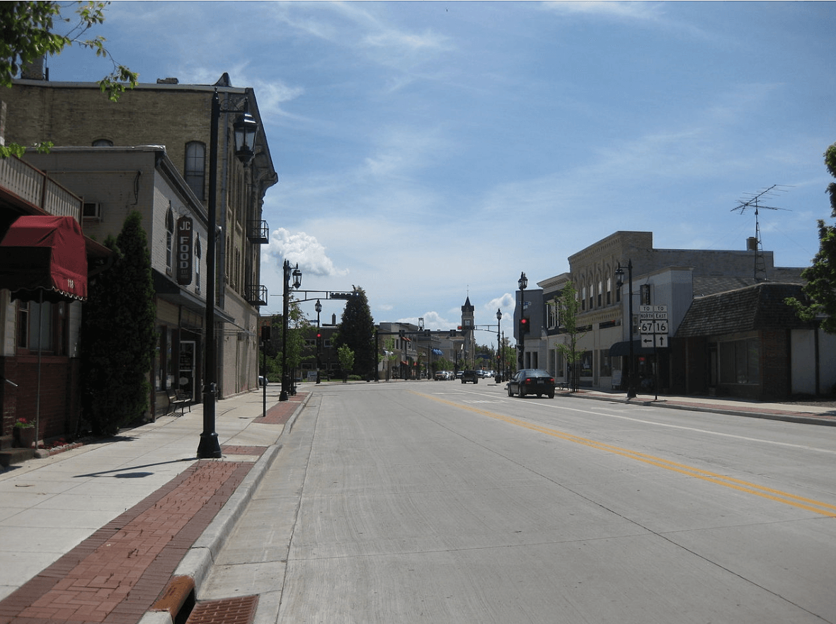 Local Artist Todd Westover Pays Tribute to Oconomowoc’s Iconic City ...